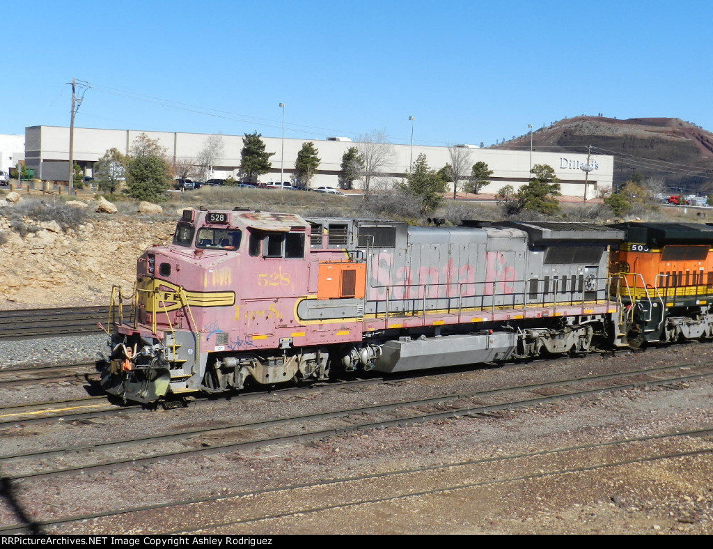 BNSF 528
